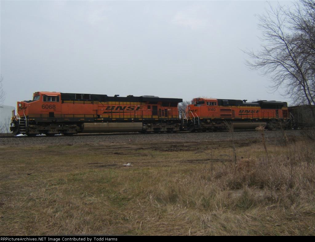 BNSF 6068